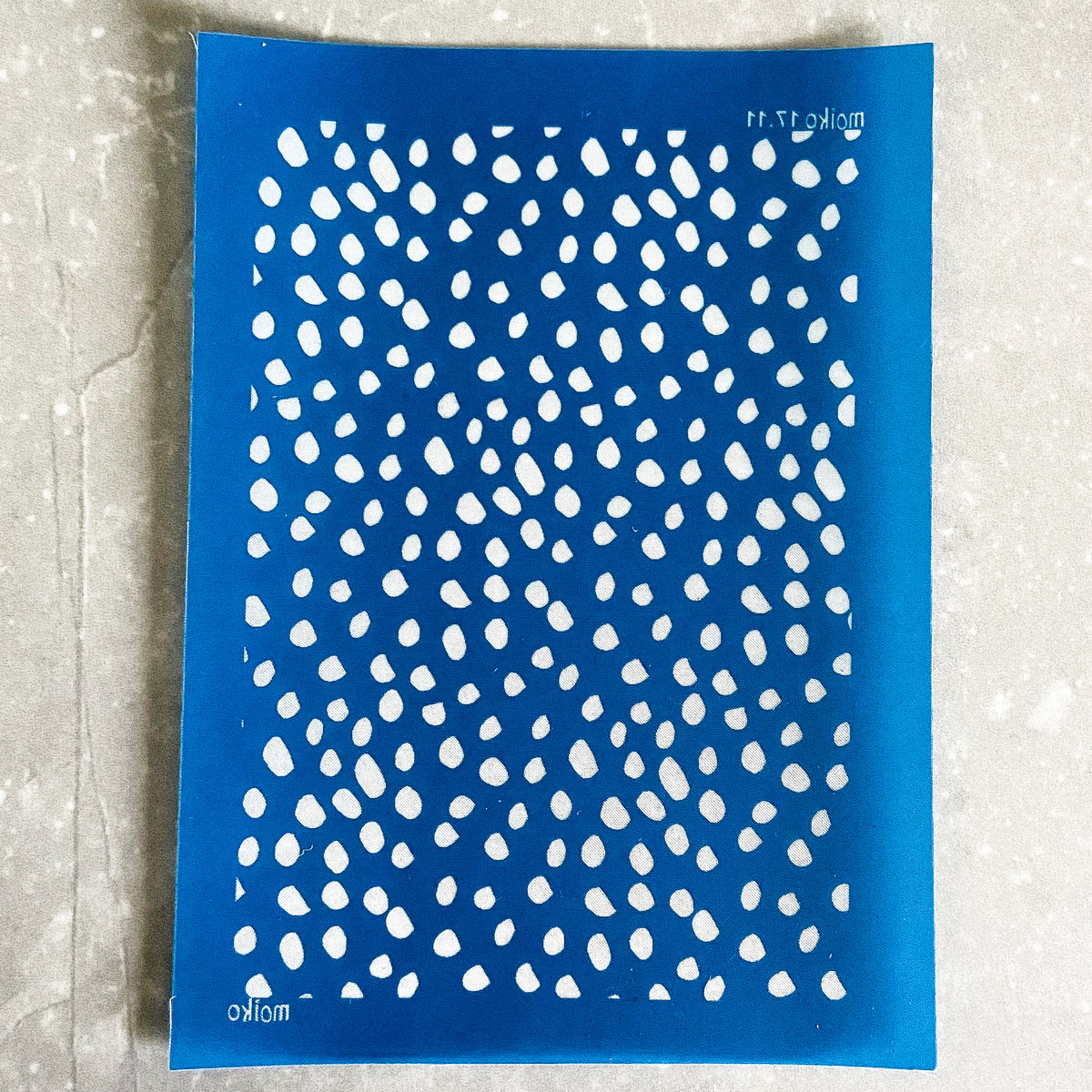 Large Dot Silk Screen – Rays of Clay Co